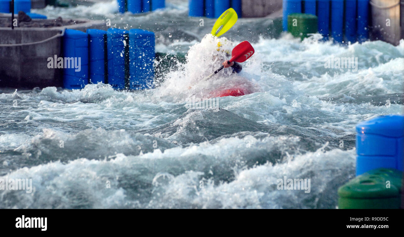 Capsize rowing boat hi-res stock photography and images - Alamy