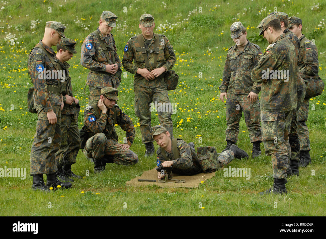 25.04.2007, Frankenberg, Saxony, Germany - Recruits basic training ...