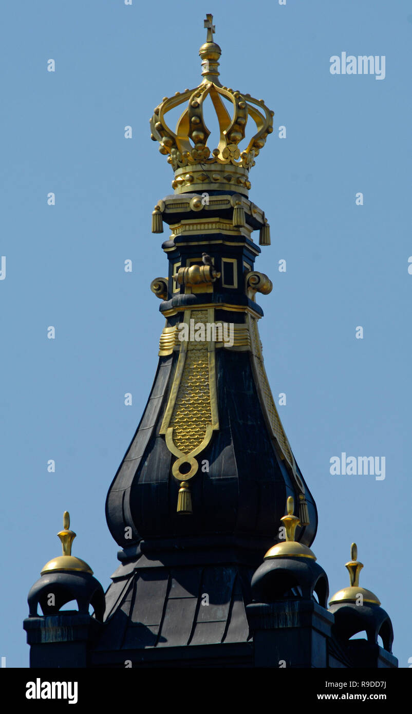 State building symbolism hi-res stock photography and images - Alamy
