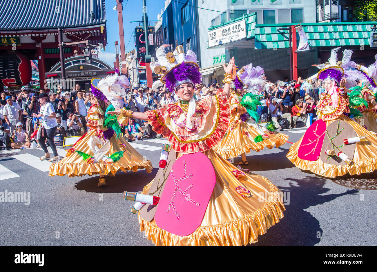 Participants in the Asakusa samba carnival in Tokyo Japan Stock Photo ...