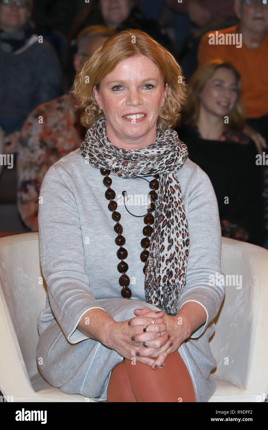 Guests at Markus Lanz Talkshow on 21.11.2108 Featuring: Barbara Lueg ...