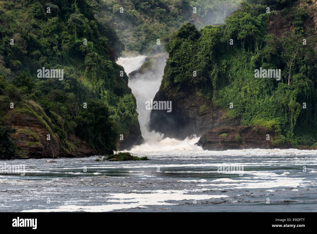 Lake kyoga hi-res stock photography and images - Alamy