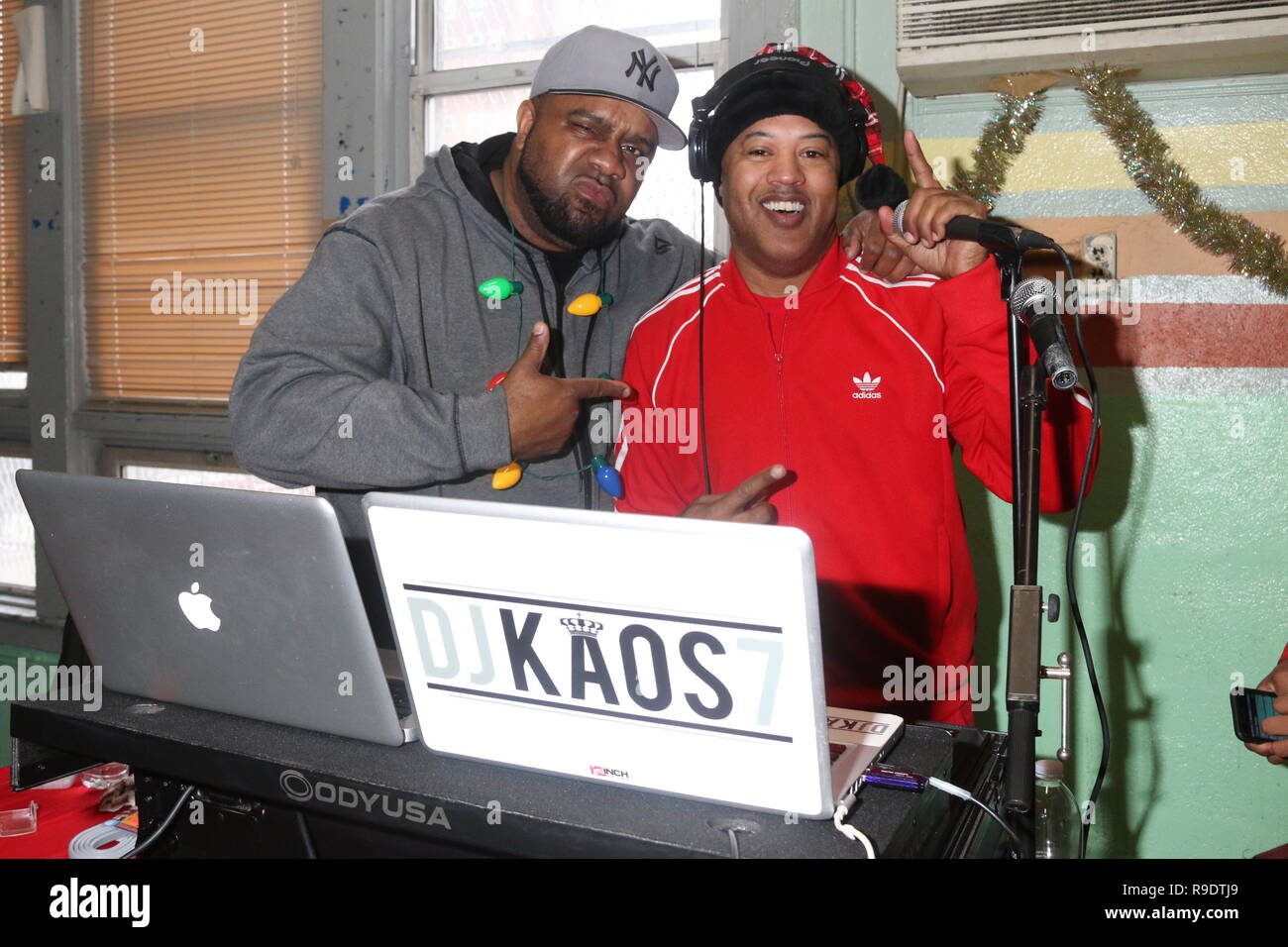Dj kaos hi-res stock photography and images - Alamy