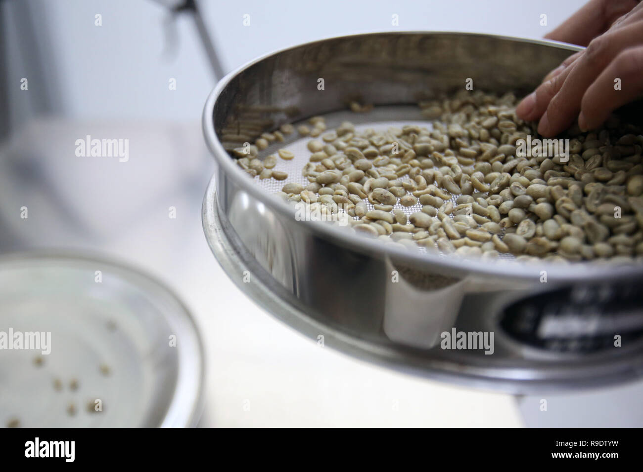 Coffee processing ethiopia hi-res stock photography and images - Alamy
