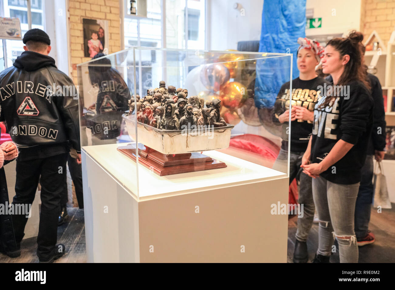 Banksy shop london hi-res stock photography and images - Alamy