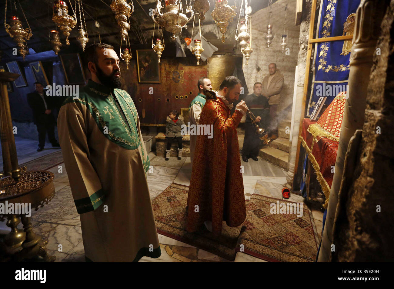 Bethlehem, West Bank, Palestinian Territory. 23rd Dec, 2018. Christian ...