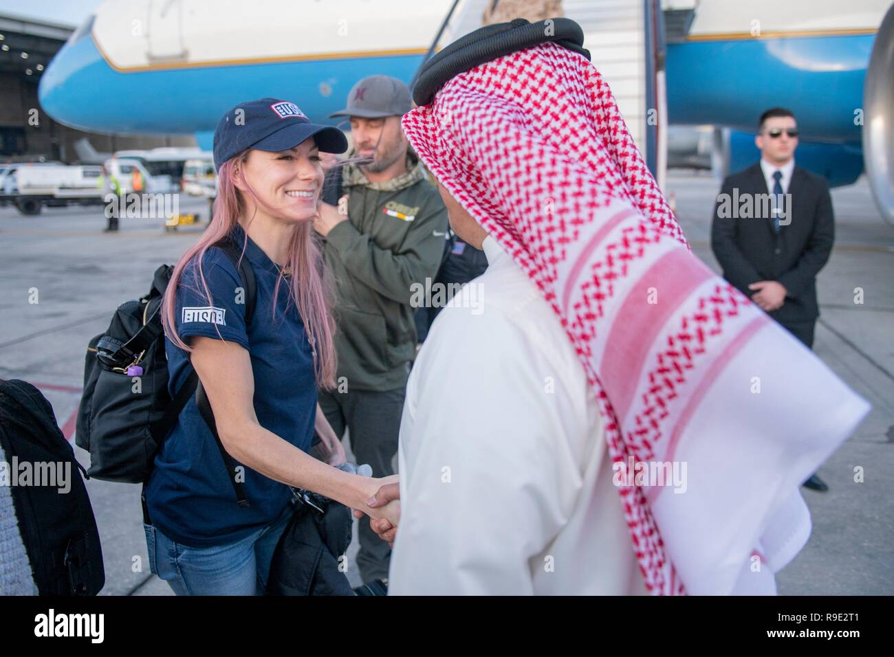 Manama, Bahrain. 21st Dec, 2018. Comedian Jessiemae Peluso, left, is ...