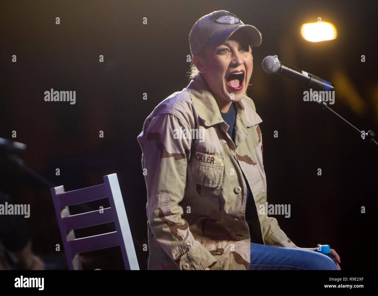 Uso show girls hi-res stock photography and images - Alamy