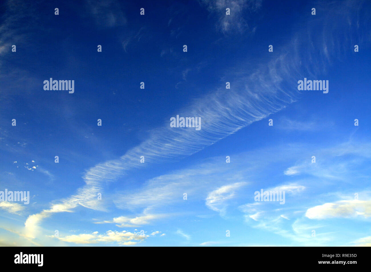 Blue and white swirl hi-res stock photography and images - Alamy