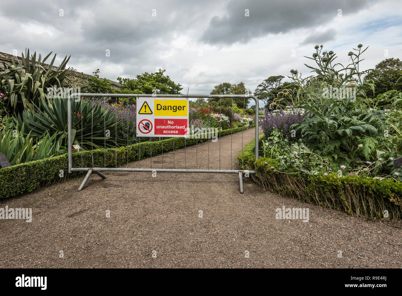 construction site in a british park Stock Photo - Alamy