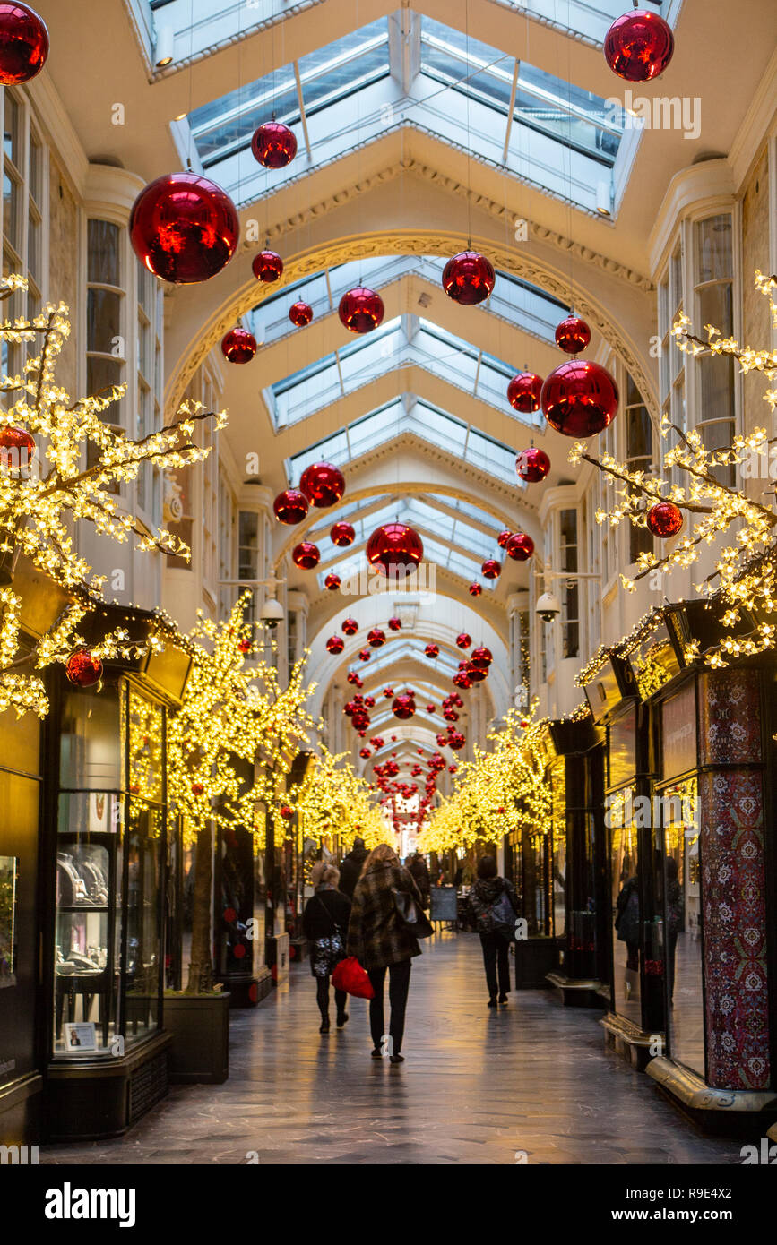 Old burlington arcade hi-res stock photography and images - Alamy