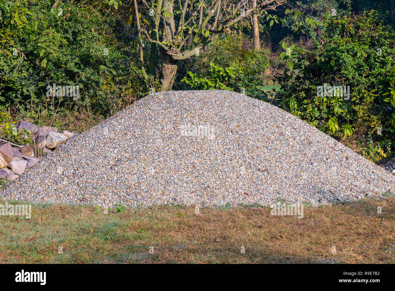 Crushed stone area hi-res stock photography and images - Alamy