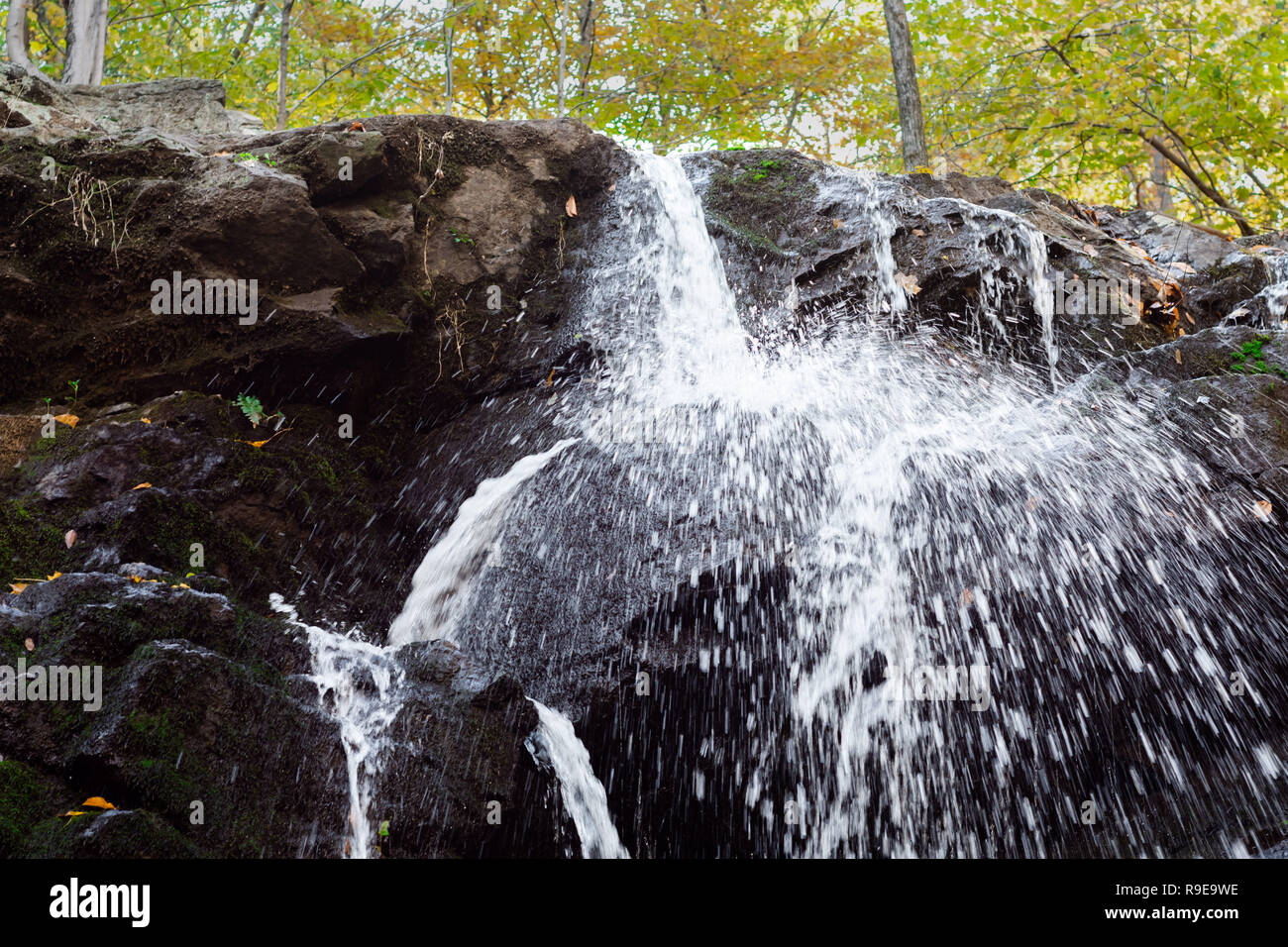 Waterfall water running down wet hi-res stock photography and images ...