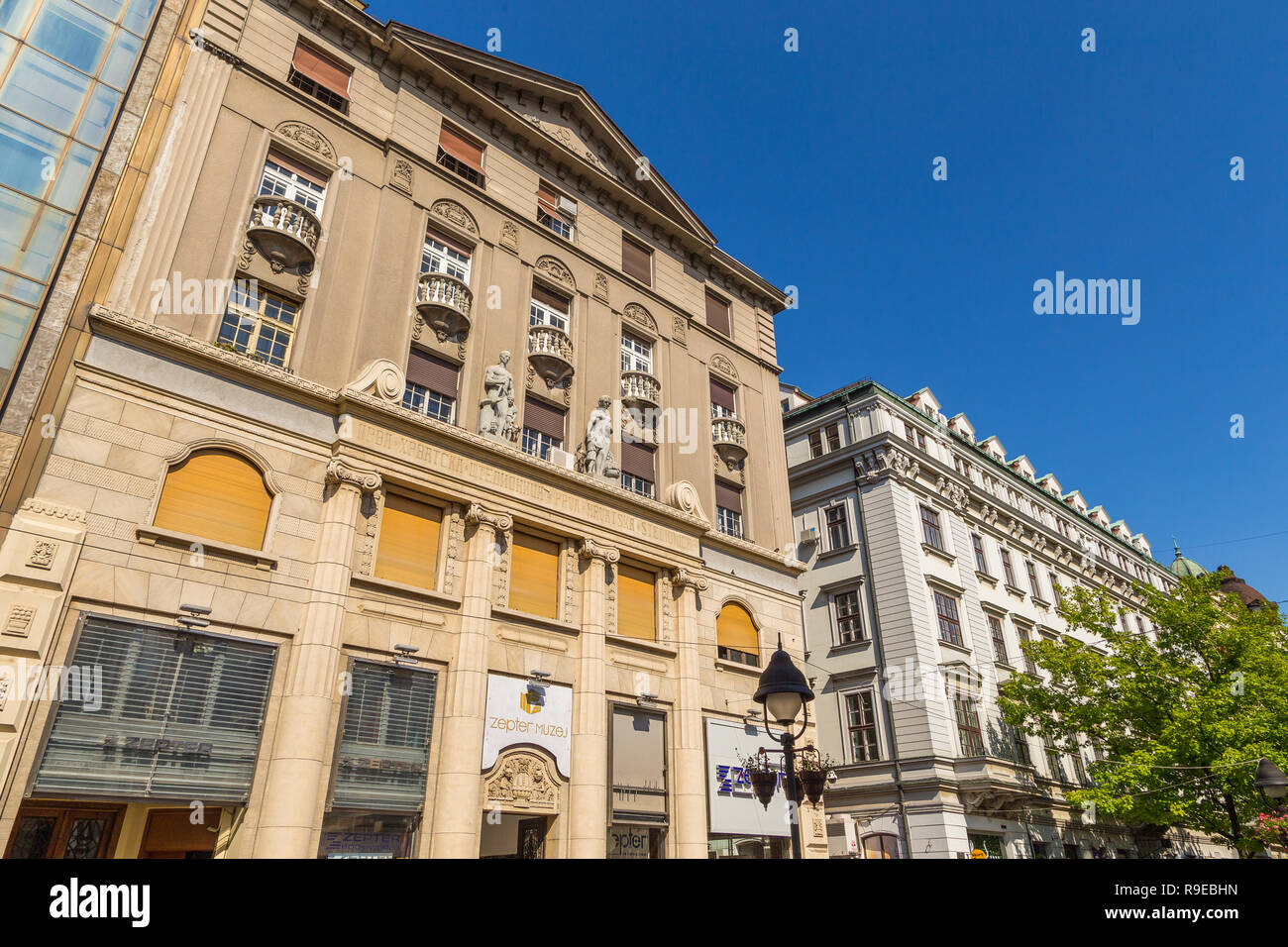 Pariska street hi-res stock photography and images - Alamy