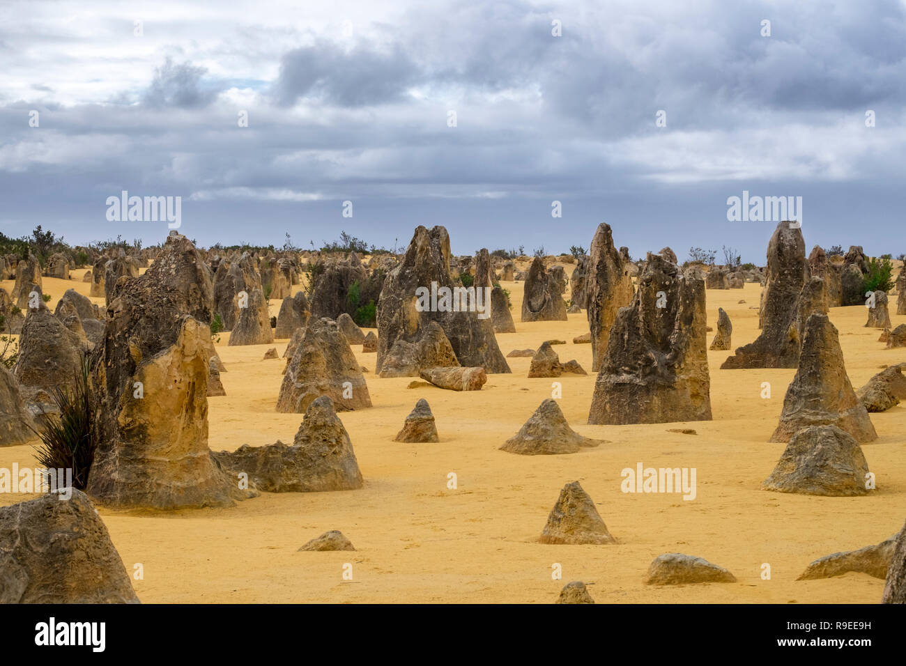 Australian desert stones hi-res stock photography and images - Alamy