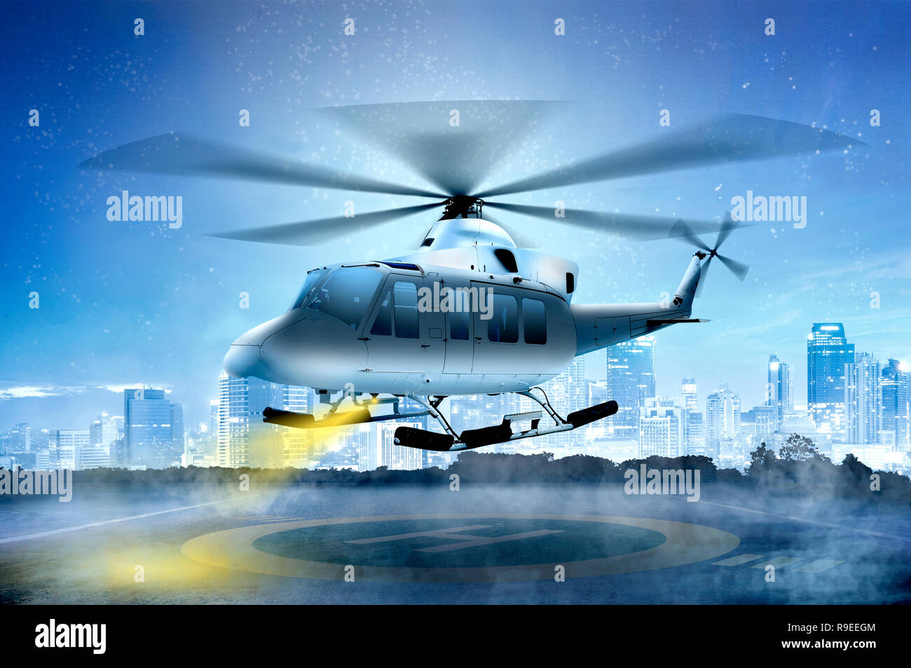Helicopter landing on skyscraper hi-res stock photography and images ...
