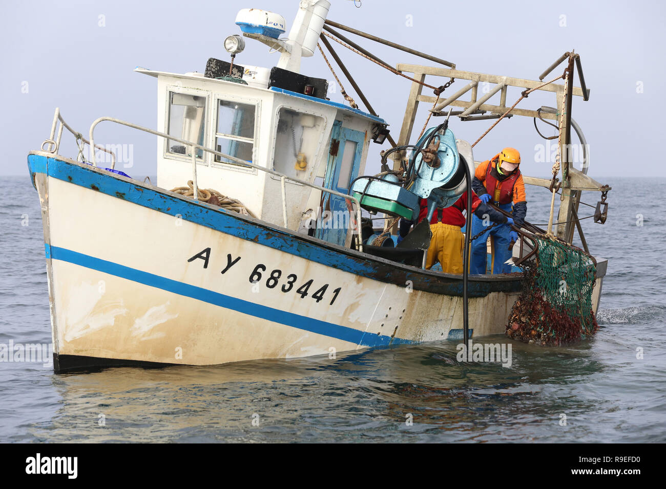 Scallop fishing boat hi-res stock photography and images - Alamy