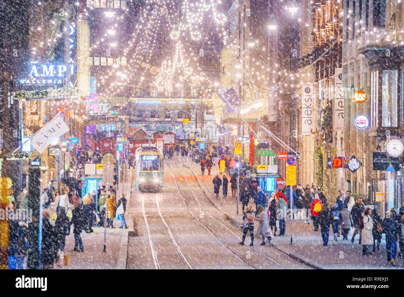 Snowfall in Aleksanterinkatu Helsinki, Finland Stock Photo - Alamy