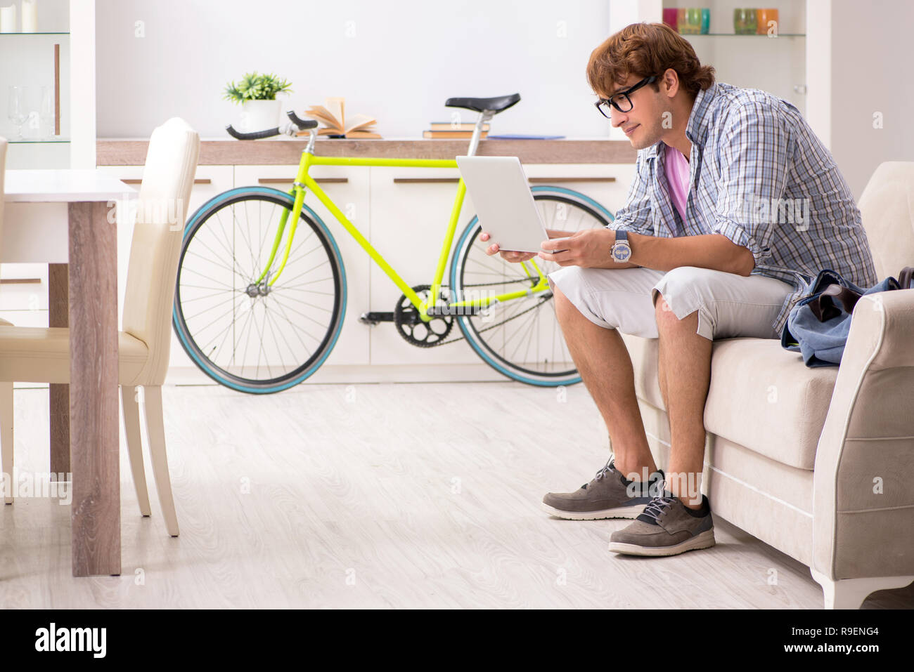 Student commuting to university using cycle Stock Photo - Alamy