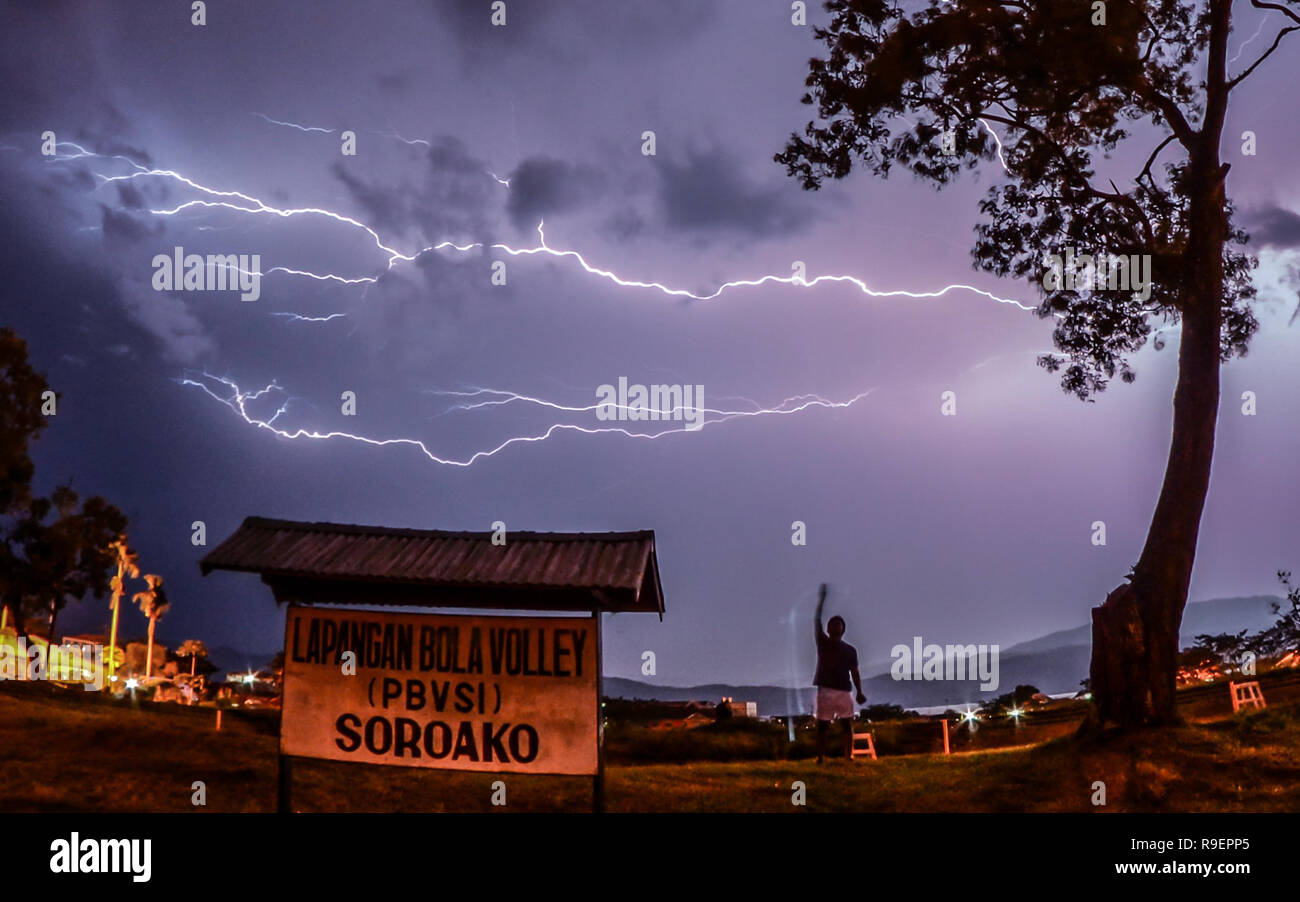 Rain storm lightning hi-res stock photography and images - Alamy