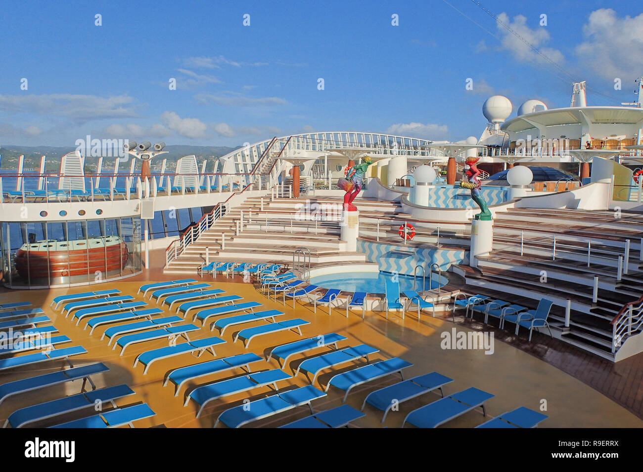 Colon limon bay hi-res stock photography and images - Alamy