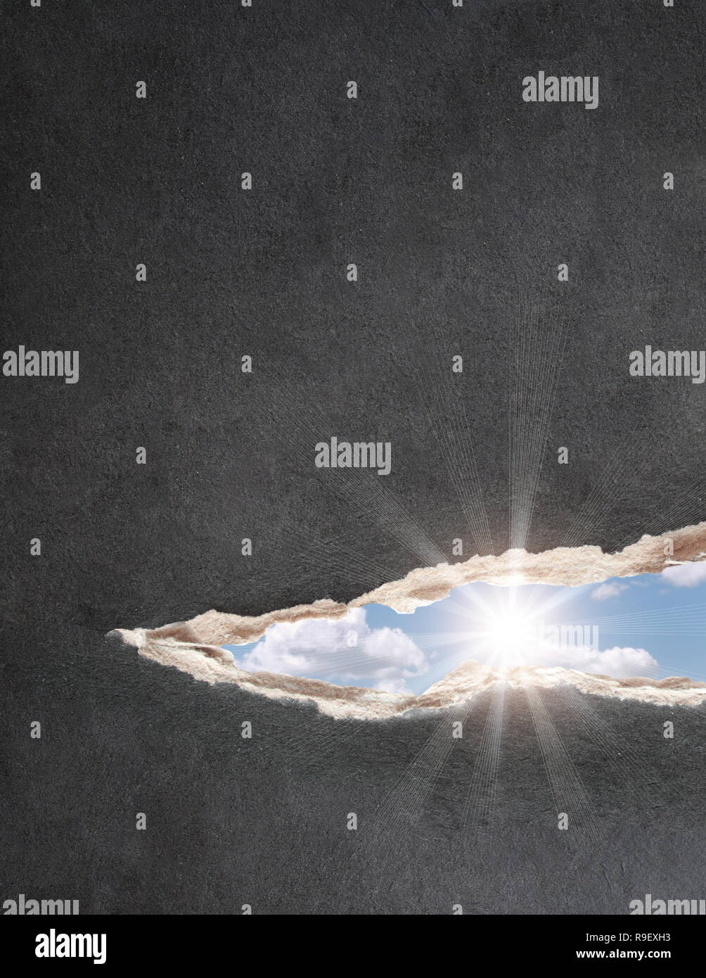 Fragmentary effect hi-res stock photography and images - Alamy