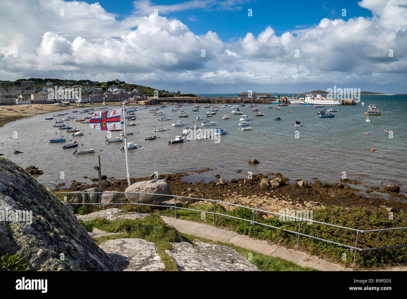 St marys harbour hugh town hi-res stock photography and images - Alamy