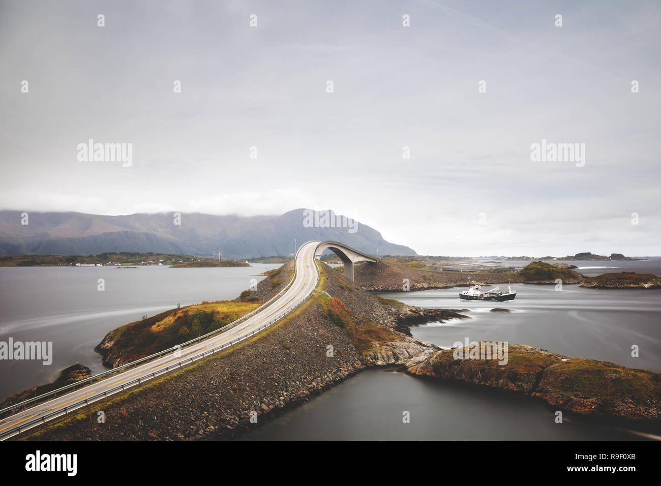 The atlantic road norway hi-res stock photography and images - Alamy
