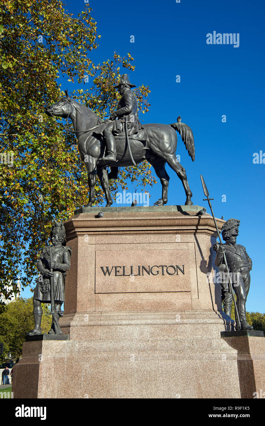 Duke of wellington on horse hi-res stock photography and images - Alamy