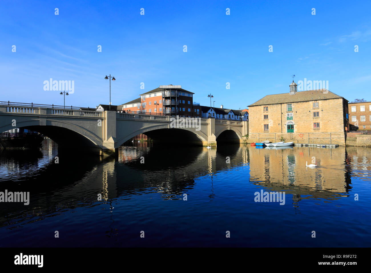 The Customs House, river Nene embankment, Peterborough City ...