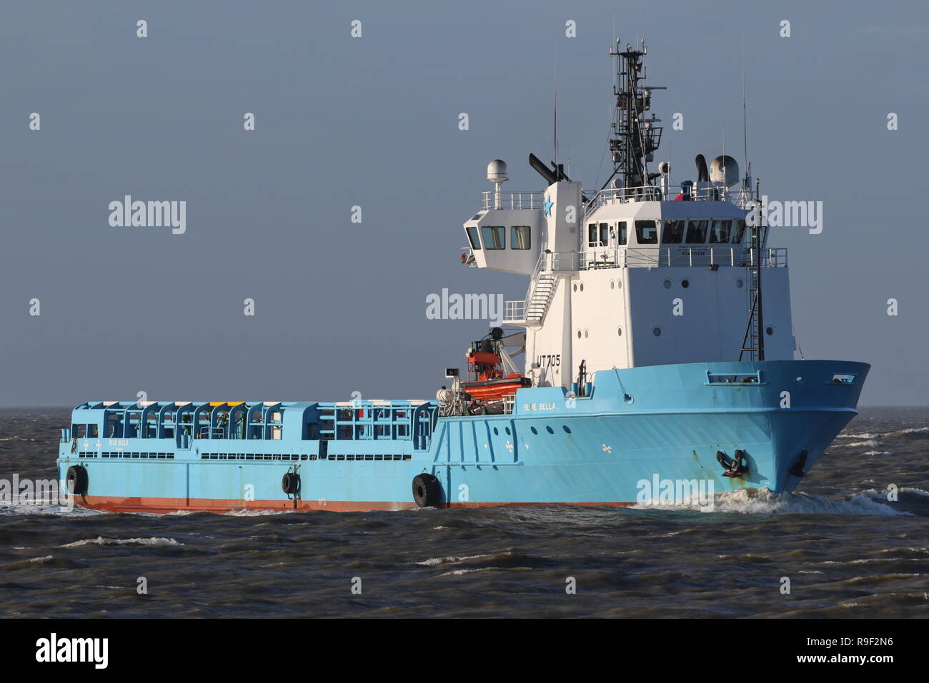 Blue star line hi-res stock photography and images - Alamy
