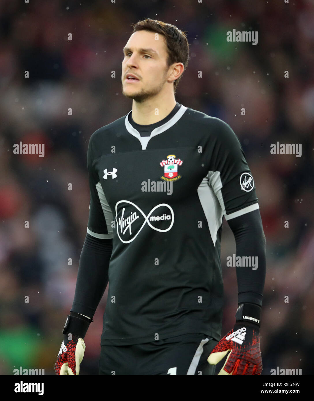 Southampton goalkeeper Alex McCarthy Stock Photo - Alamy