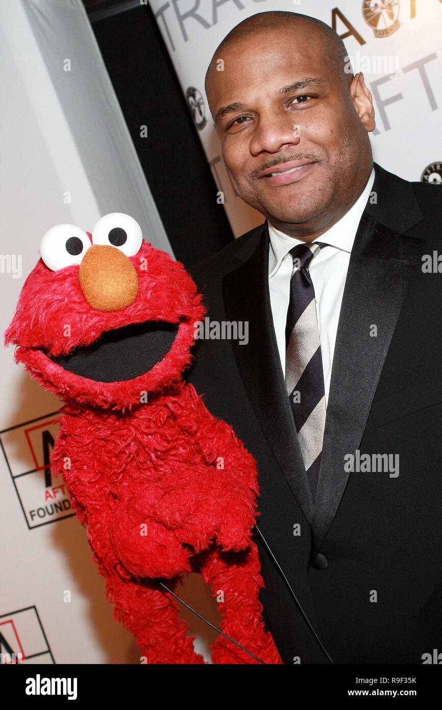 NEW YORK - FEBRUARY 22: Kevin Clash attends the 2010 AFTRA AMEE Awards ...