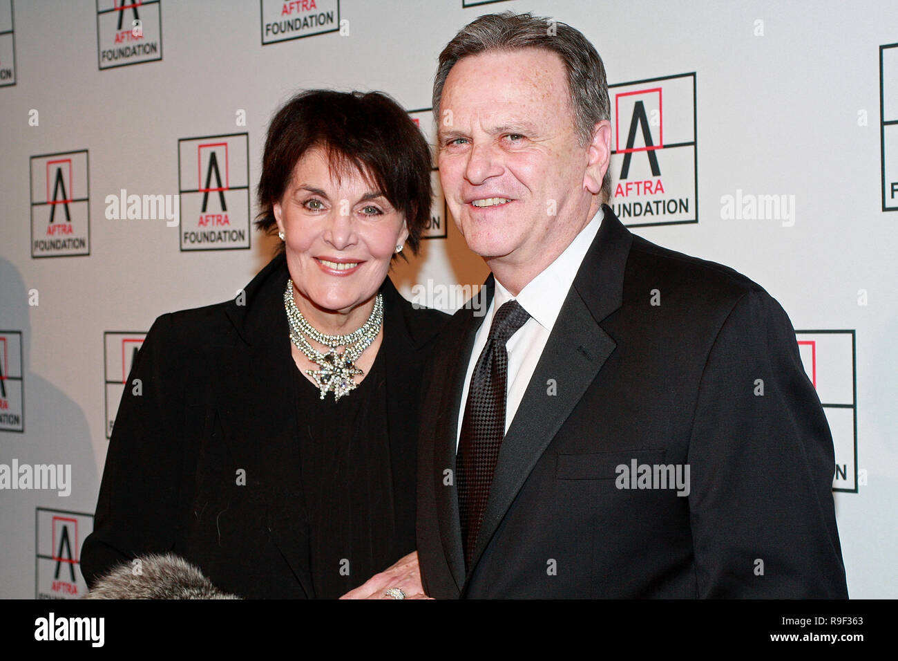 NEW YORK - FEBRUARY 22: Actors Linda Dano and Robert Woods attends the ...