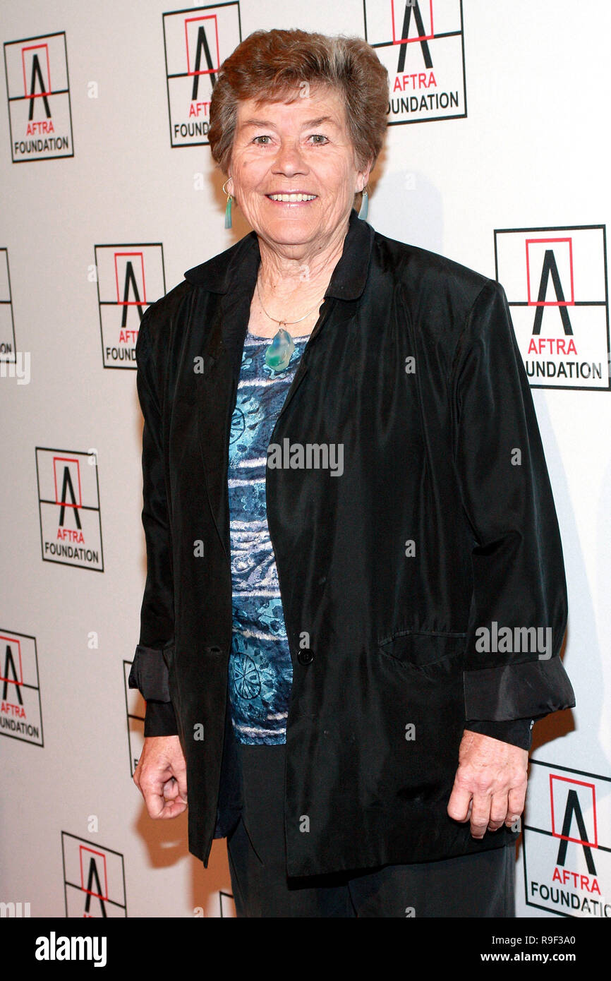 NEW YORK - FEBRUARY 22: TV personality Shelby Scott attends the 2010 ...