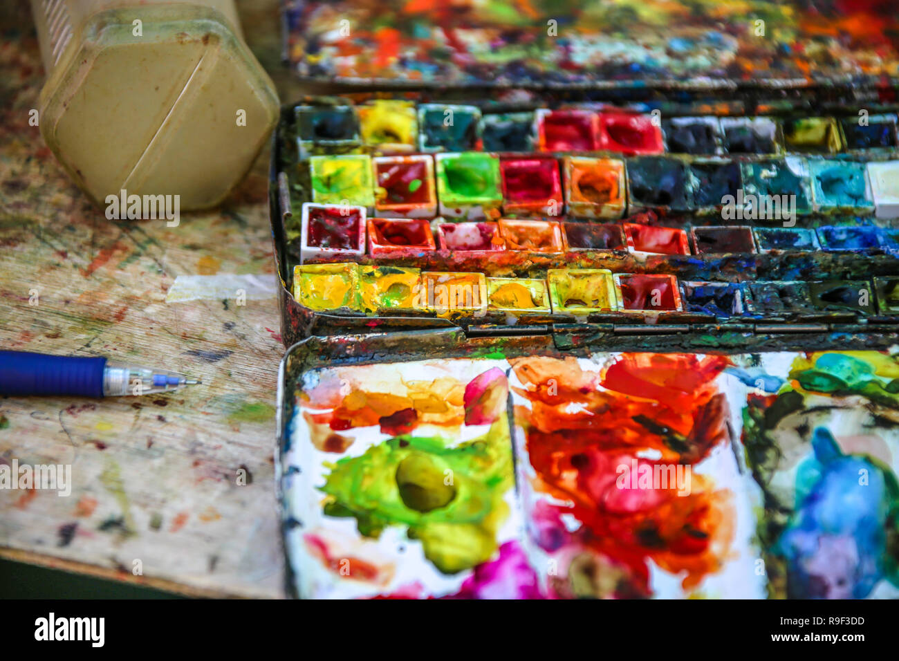 Watercolor artistic hi-res stock photography and images - Alamy