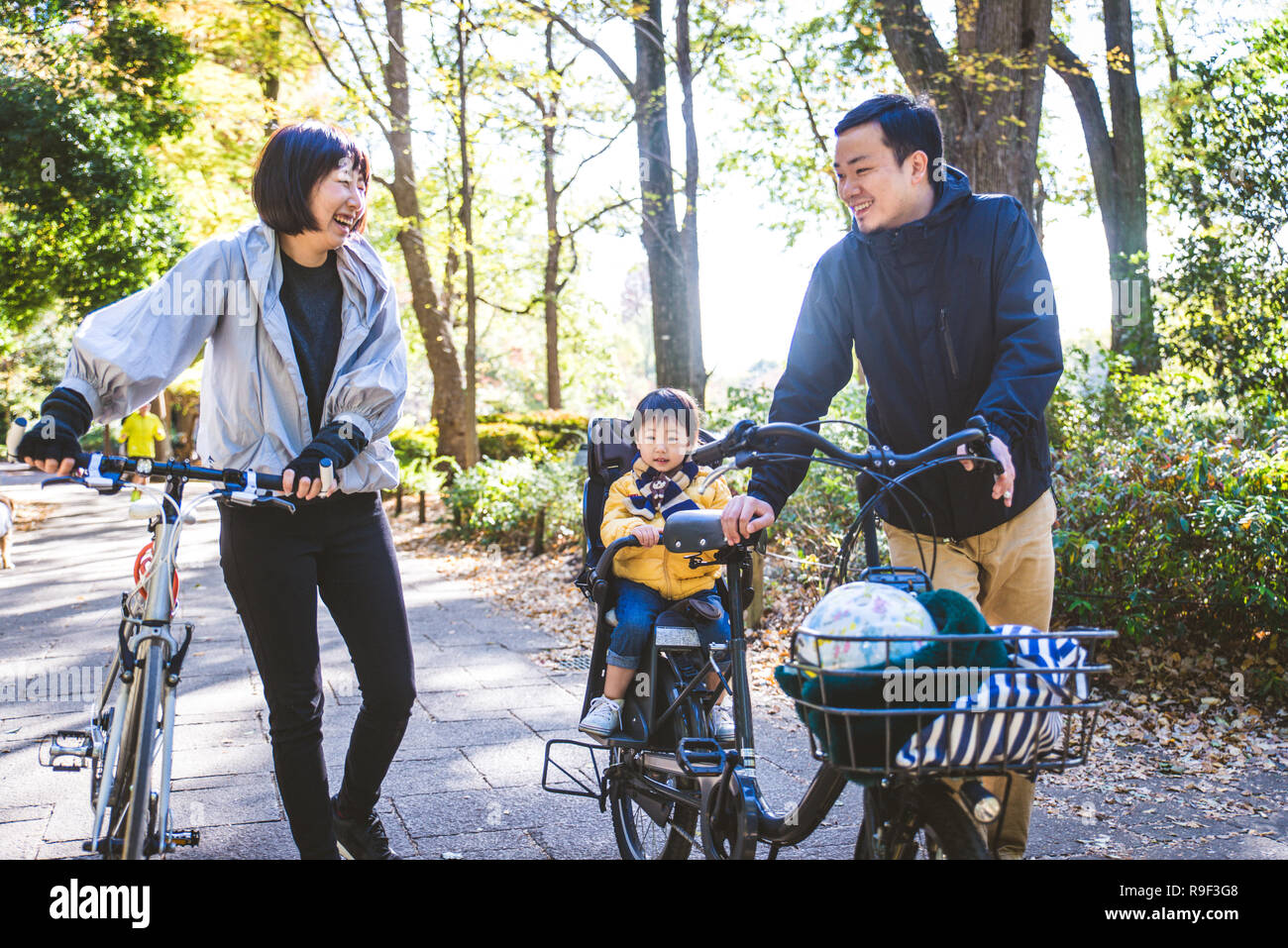 Happy and playful japanese family in a park in Tokyo Stock Photo - Alamy