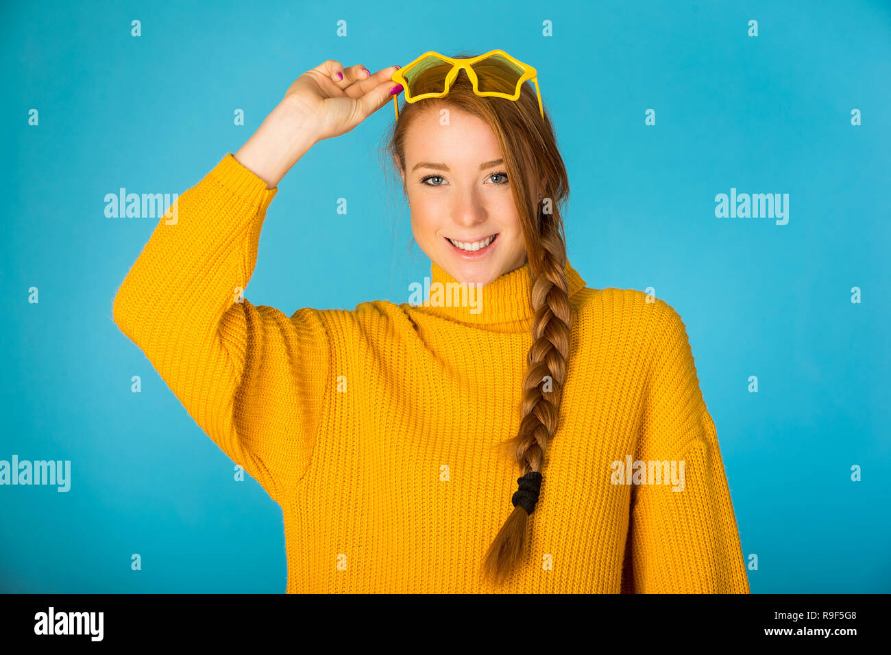 Portrait of pretty woman in a studio for a beauty session - Beautiful ...