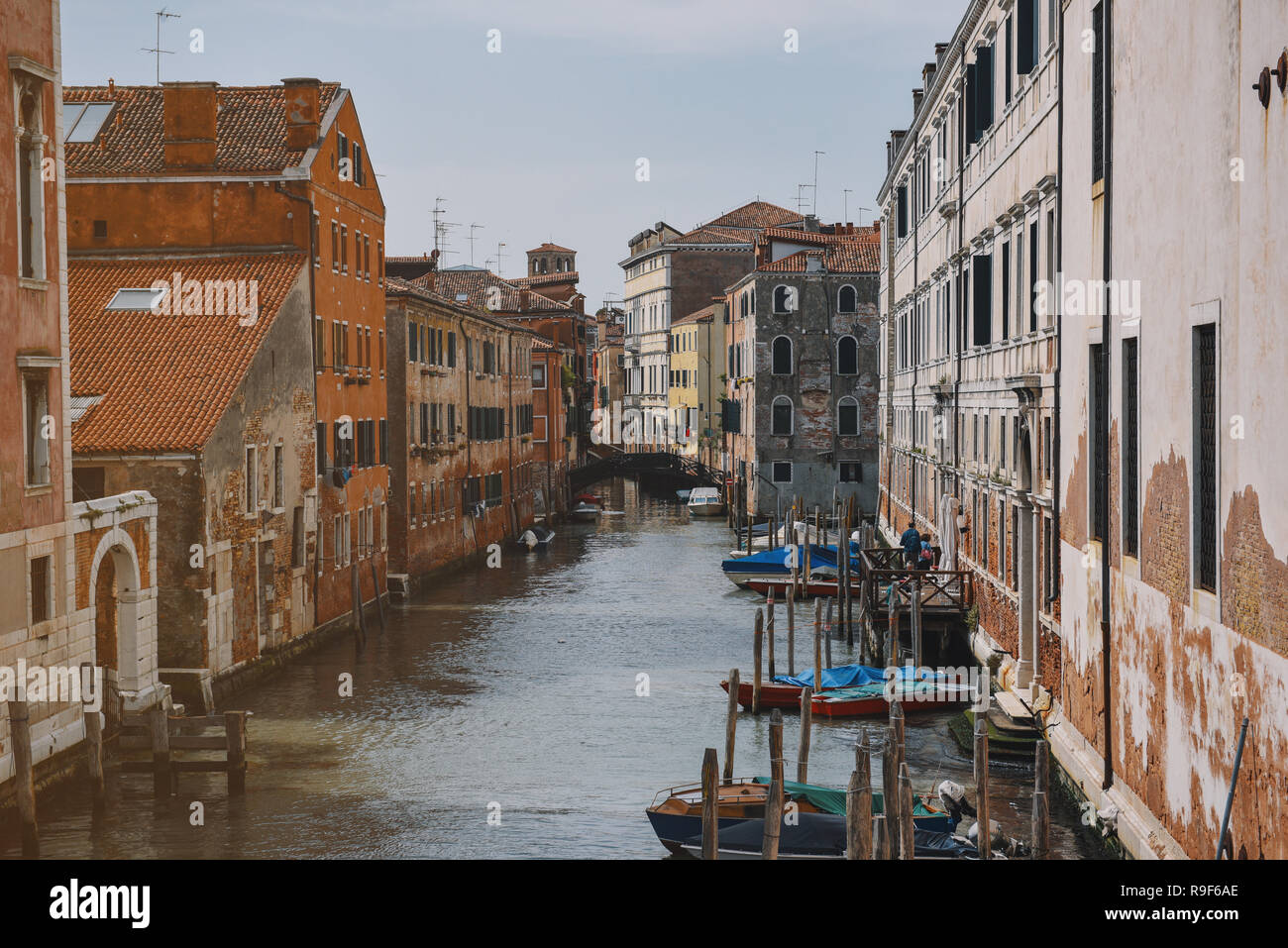 Venice landscape - beautiful and colorful buildings on a canal Stock ...