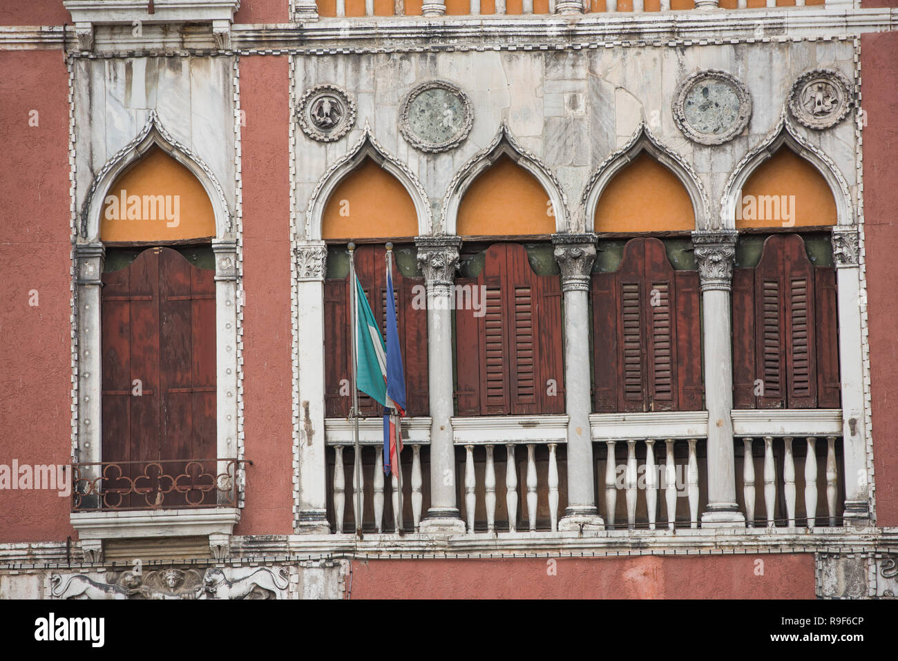 Venice typical windows and architecture Stock Photo - Alamy