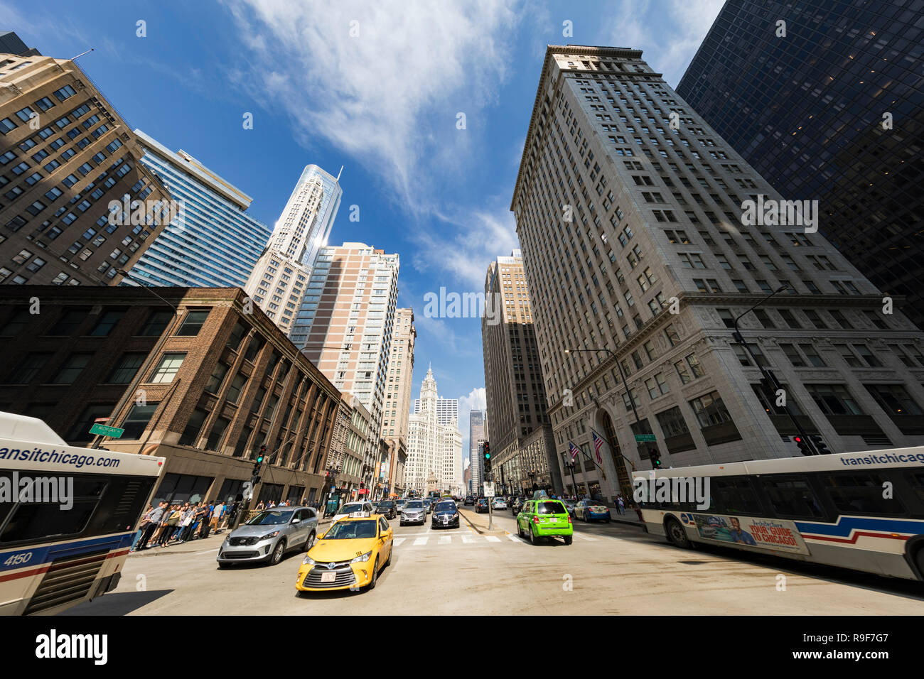 Chicago traffic hi-res stock photography and images - Alamy