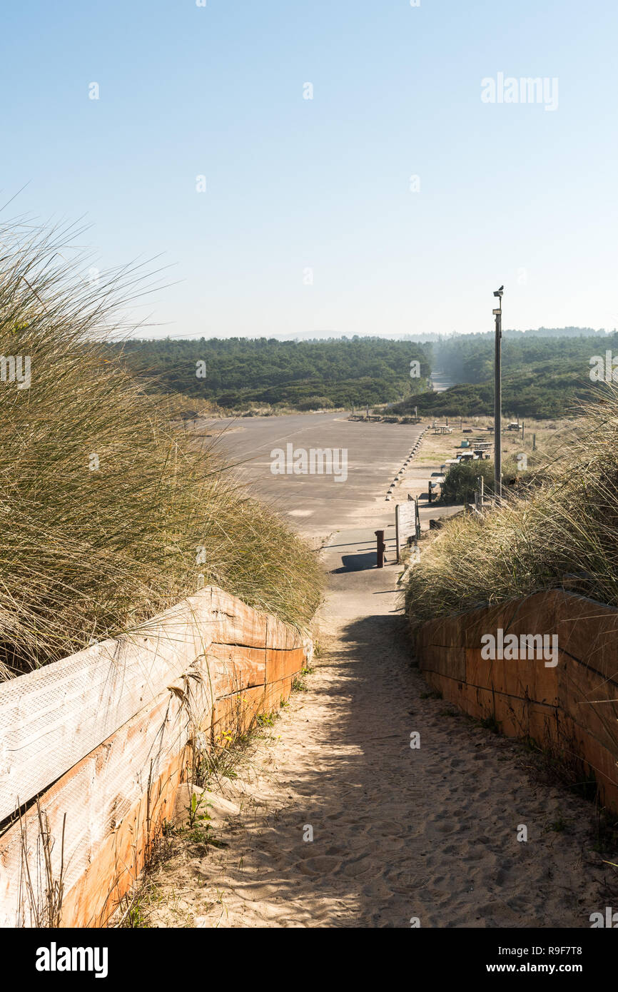 Entrance to Horsfall Beach from Oregon Dunes National Recreation Area ...