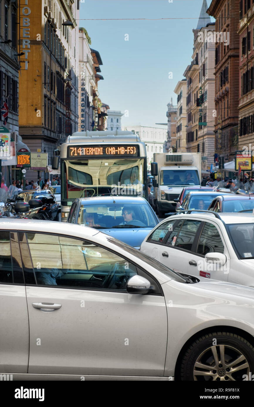 Traffic jam in the city hi-res stock photography and images - Alamy
