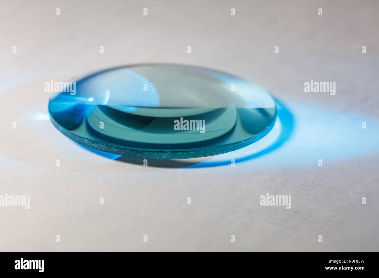 Lenticular crystal hi-res stock photography and images - Alamy
