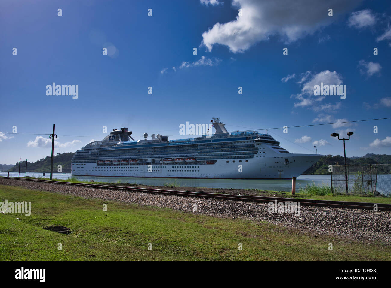 Coral Princess cruise ship in transit in the Panama Canal Stock Photo ...