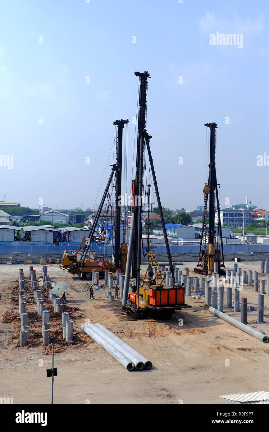 Driven pile hi-res stock photography and images - Alamy