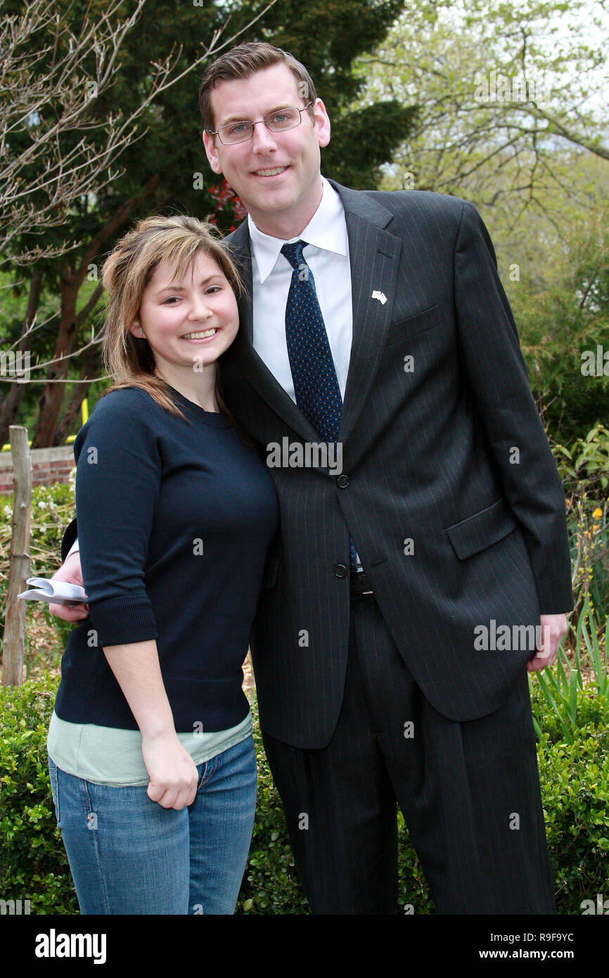 Stephanie stern and ed braunstein attend hi-res stock photography and ...