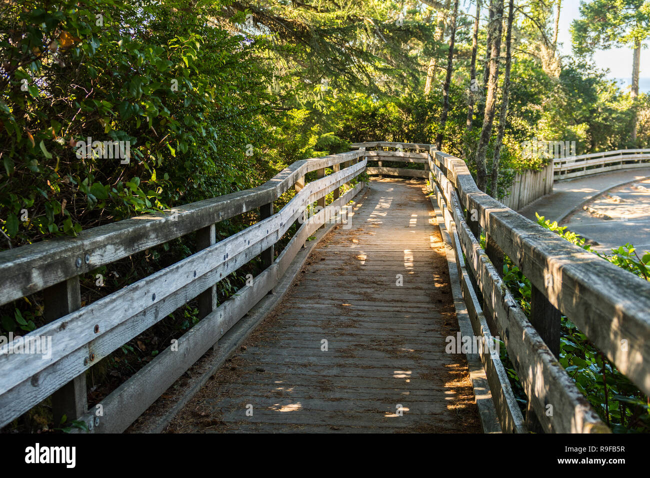 Westlake bridge hi-res stock photography and images - Alamy