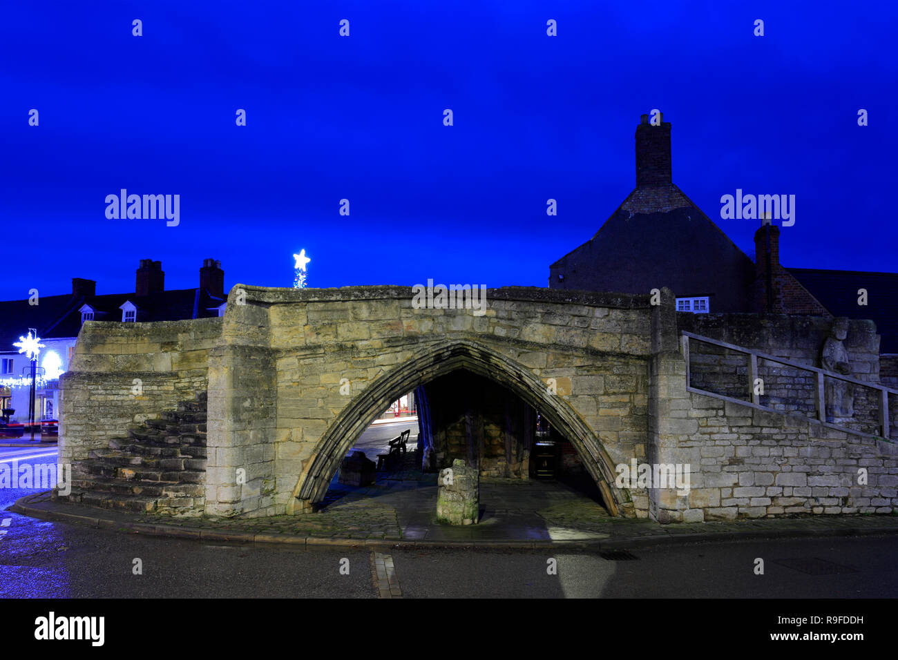 Christmas lights and tree, Trinity Bridge, a 14th Century three-way ...