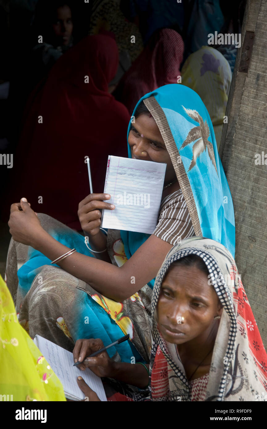 Adult literacy india hi-res stock photography and images - Alamy